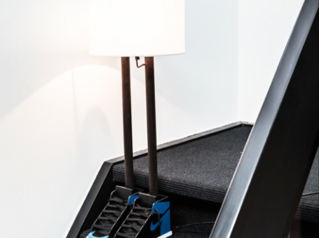 Grotesk black/royal blue | CASE STUDYO
